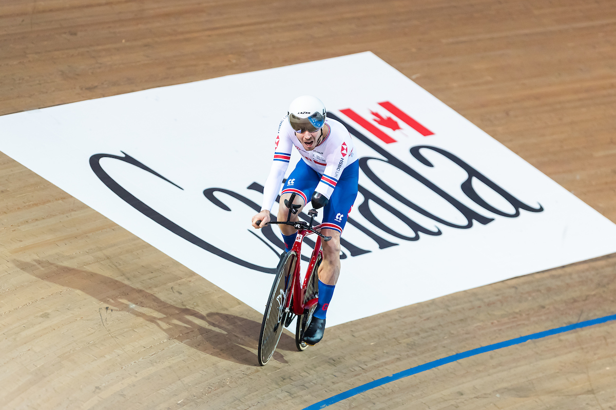 Jaco van Gass goes full gas for first World Championships Gold | UCI