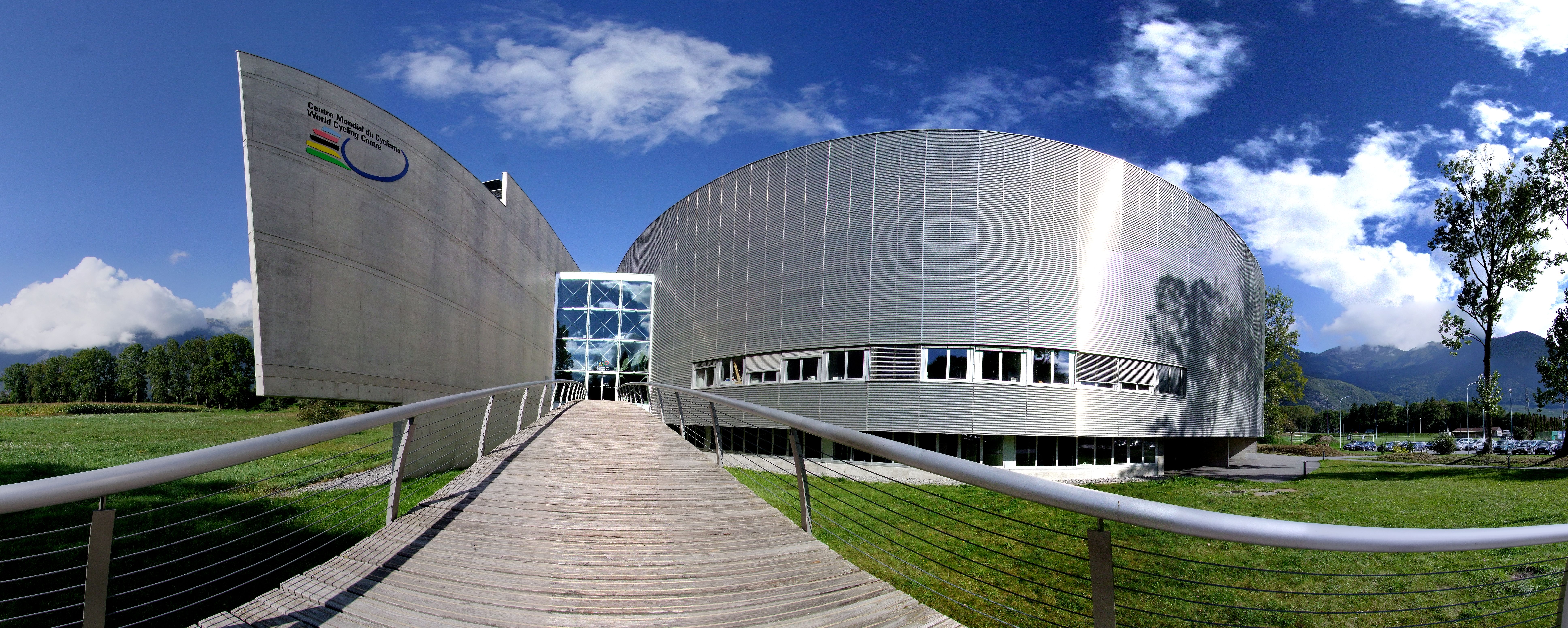 Management Committee Members | UCI