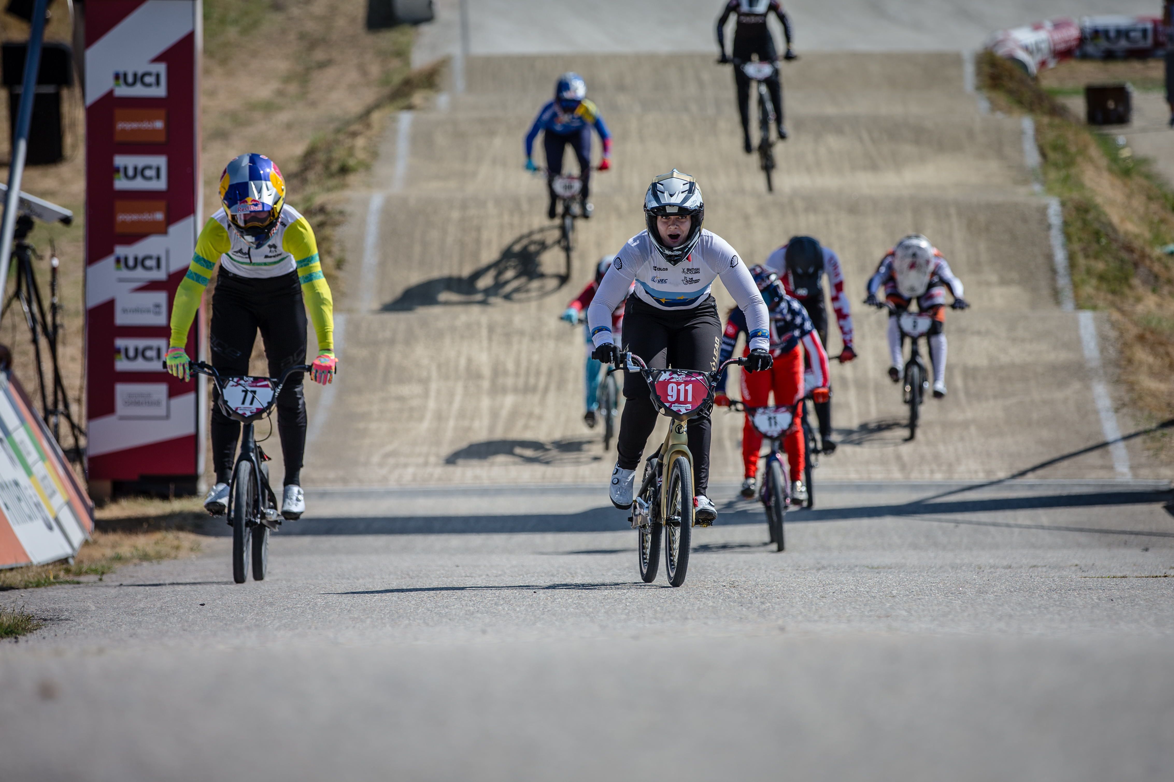 Shriever and Mahieu lead UCI BMX Racing World Cup after four rounds | UCI