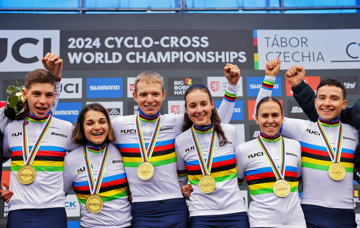 France launches the 2024 UCI Cyclo-cross World Championships with style ...