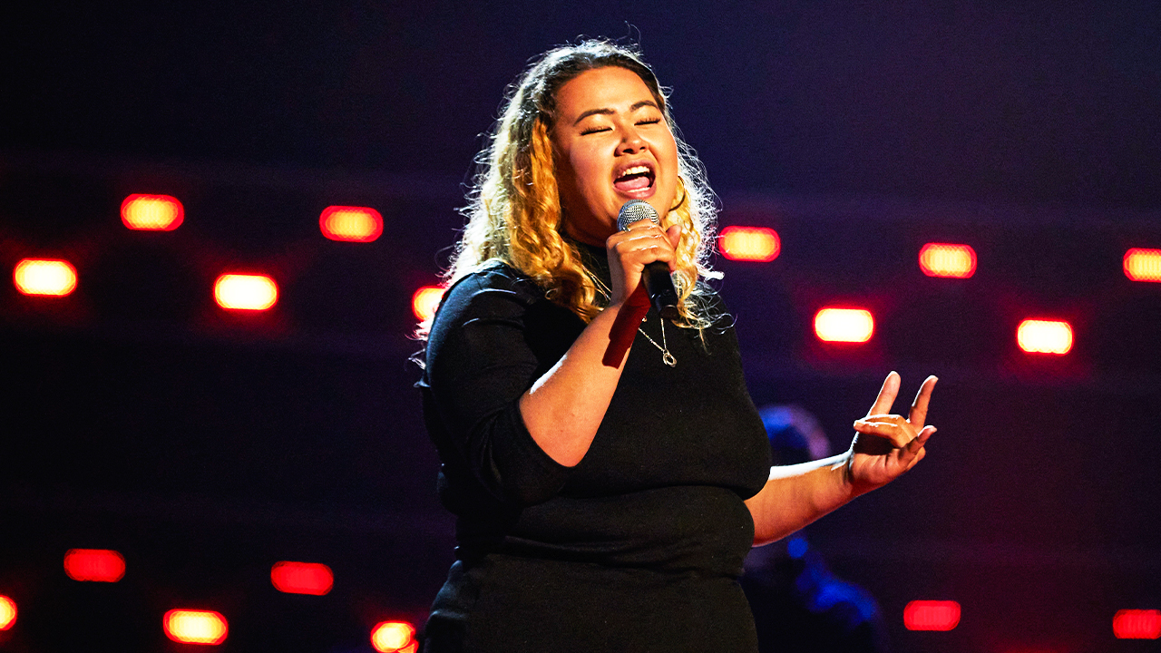 Tascha Jerawan performs 'White Flag' | The Voice