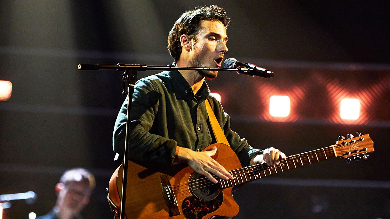 Benjamin Haycock performs 'Restlessness' | The Voice
