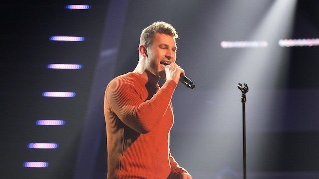 Kieron Smith performs 'Drops Of Jupiter' | The Voice