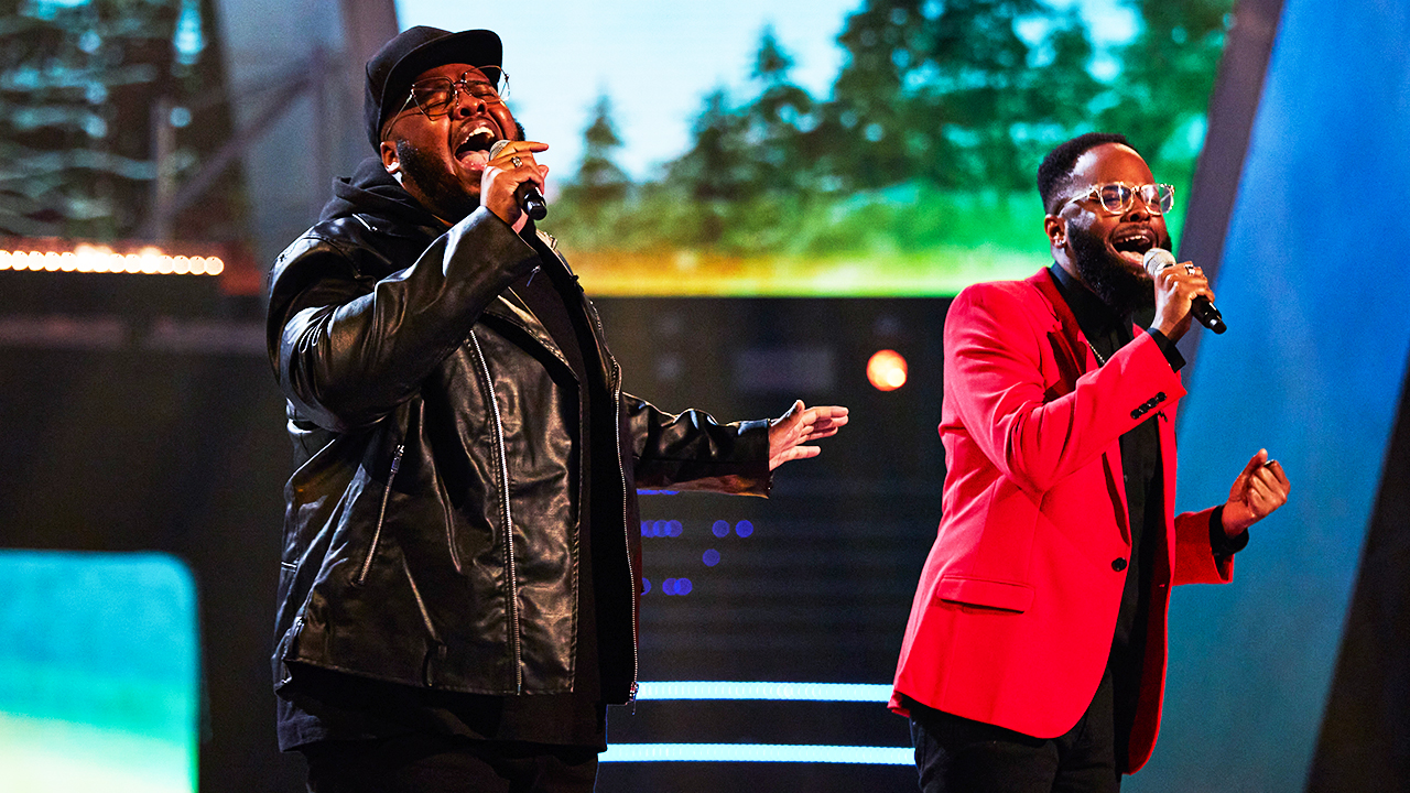 Jordan & Wesley perform 'The Climb' | The Voice
