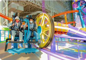 Jimmy Neutron's Atom Smasher - Jimmy Neutron Spinning Thrill Ride near NYC