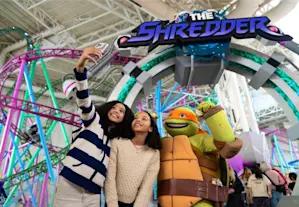 The Shredder - TMNT Free Spin Roller Coaster - 30 Minutes from NYC