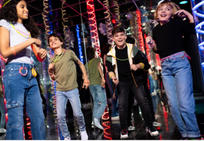 House of Mirrors with Infinite Reflections - Funhouse Mirrors Near NYC