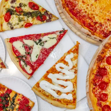 Restaurants in East Rutherford, NJ - Food Court at American Dream