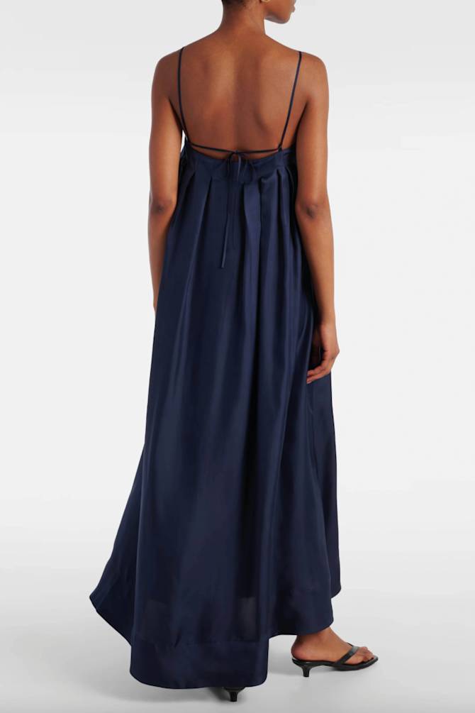 The Best Summer Dresses Team ICONS Is Wearing Now | Wardrobe Icons