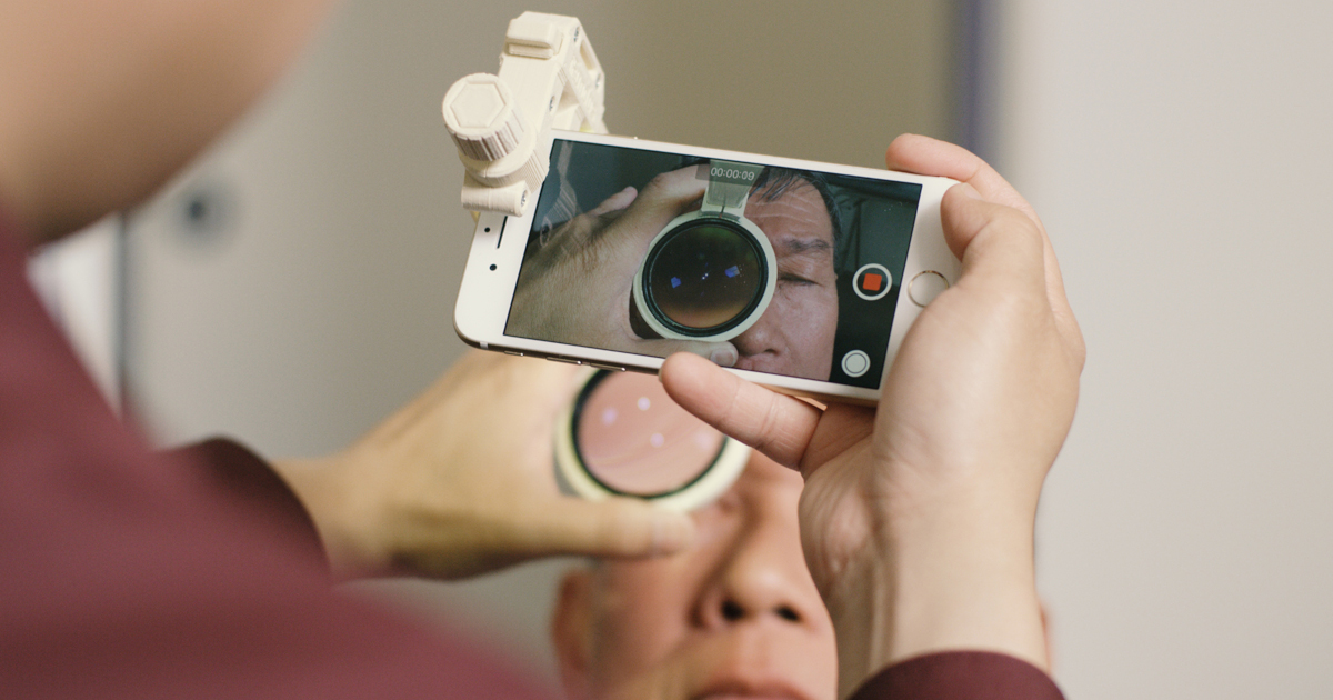 Saving eyesight with a 3D printed eye examination kit