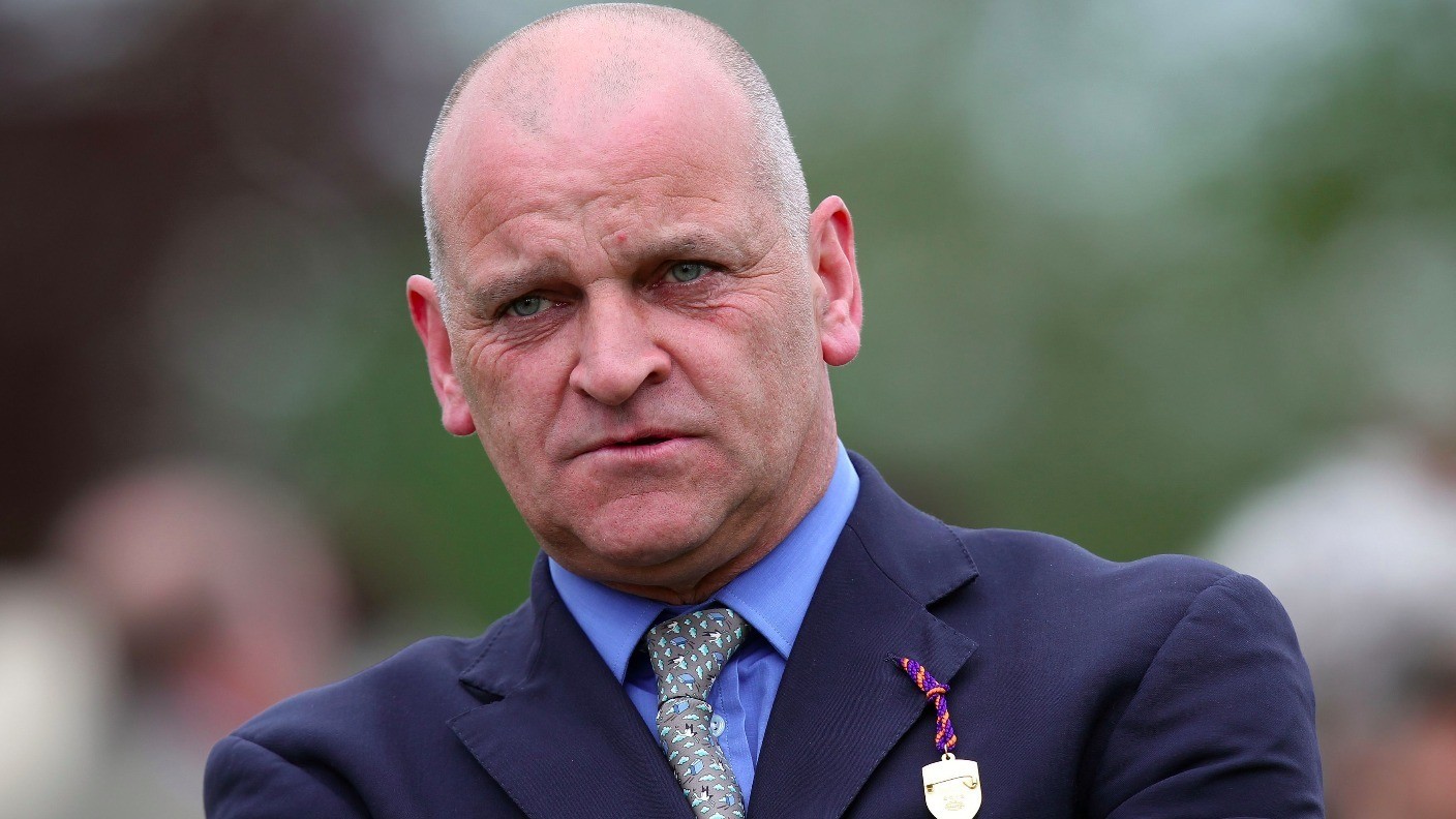 Earl of Sefton return for Spark Plug | Racing