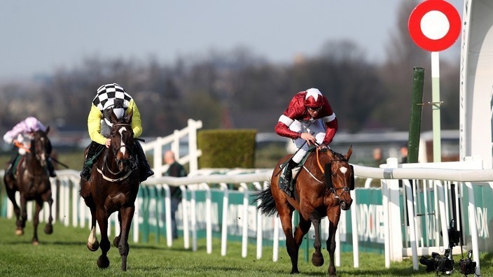 Tiger Roll wins the 2018 Grand National | Racing