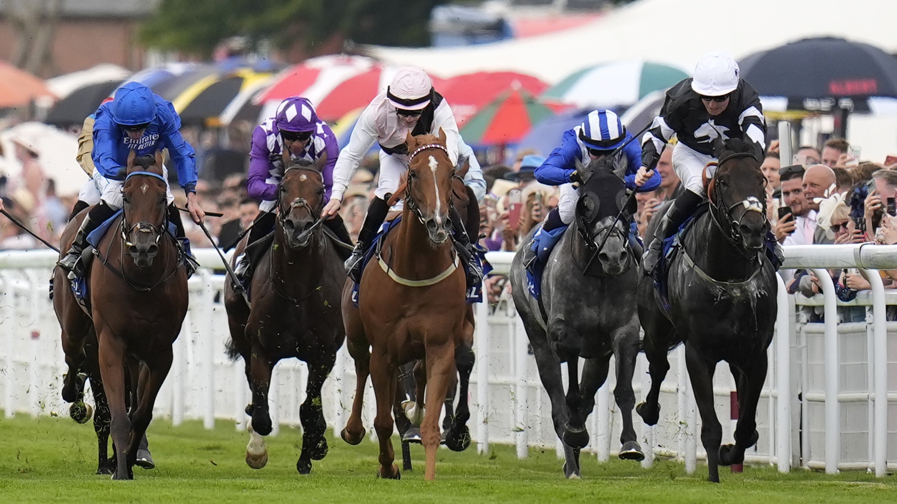 Get It makes all to claim Stewards’ Cup glory | Racing