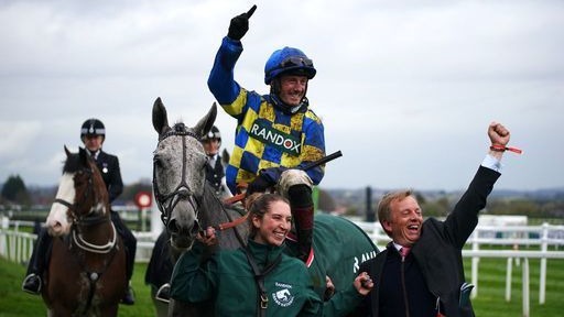 Bill Baxter shines over the National fences to put Greatrex on top ...