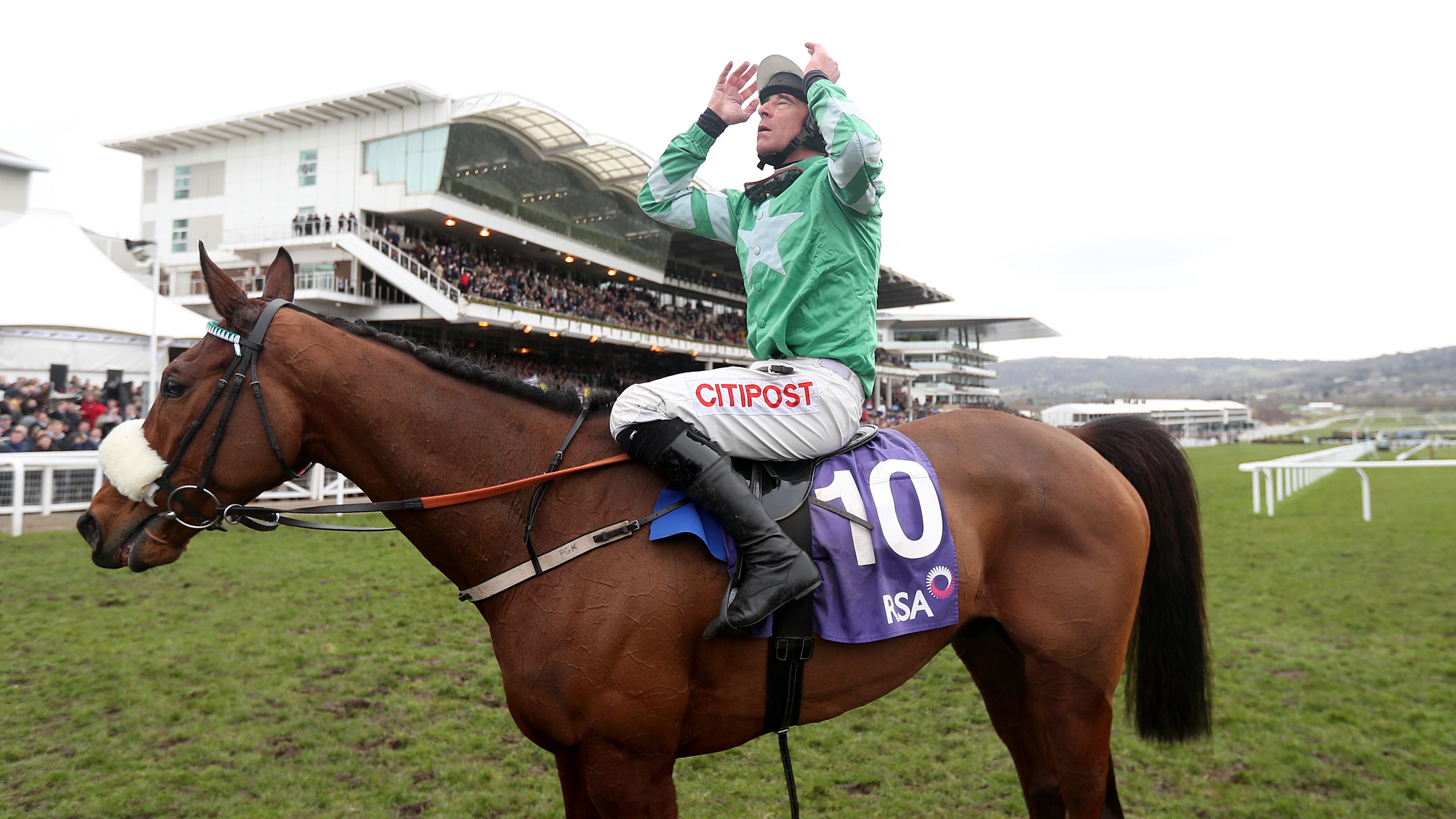 Presenting Percy takes Ladbrokes Champion Chase test | Racing