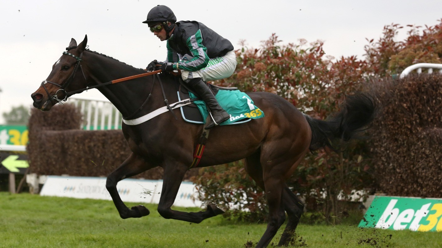Altior to swerve Cheltenham and head to Sandown | Racing