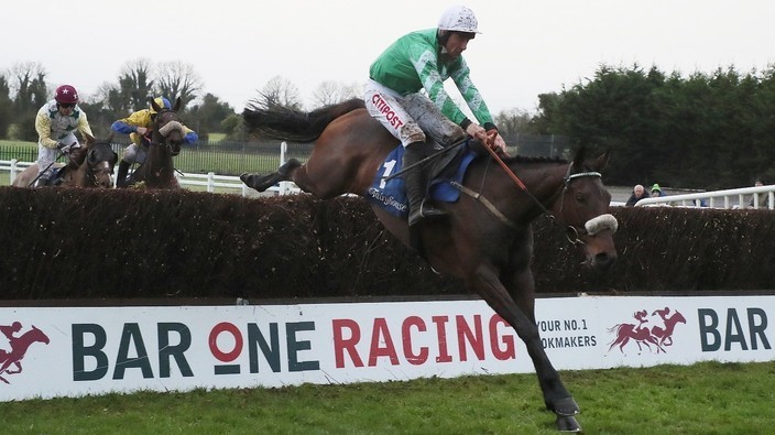 Presenting Percy cruises to RSA glory at Cheltenham | Racing
