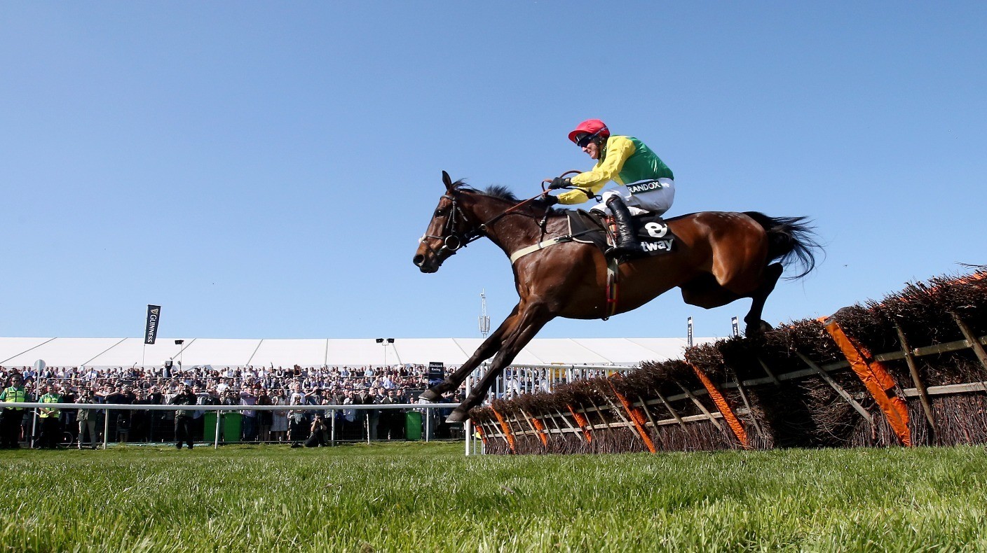 Tizzard hoping for a Finian's Oscar spring revival | Racing