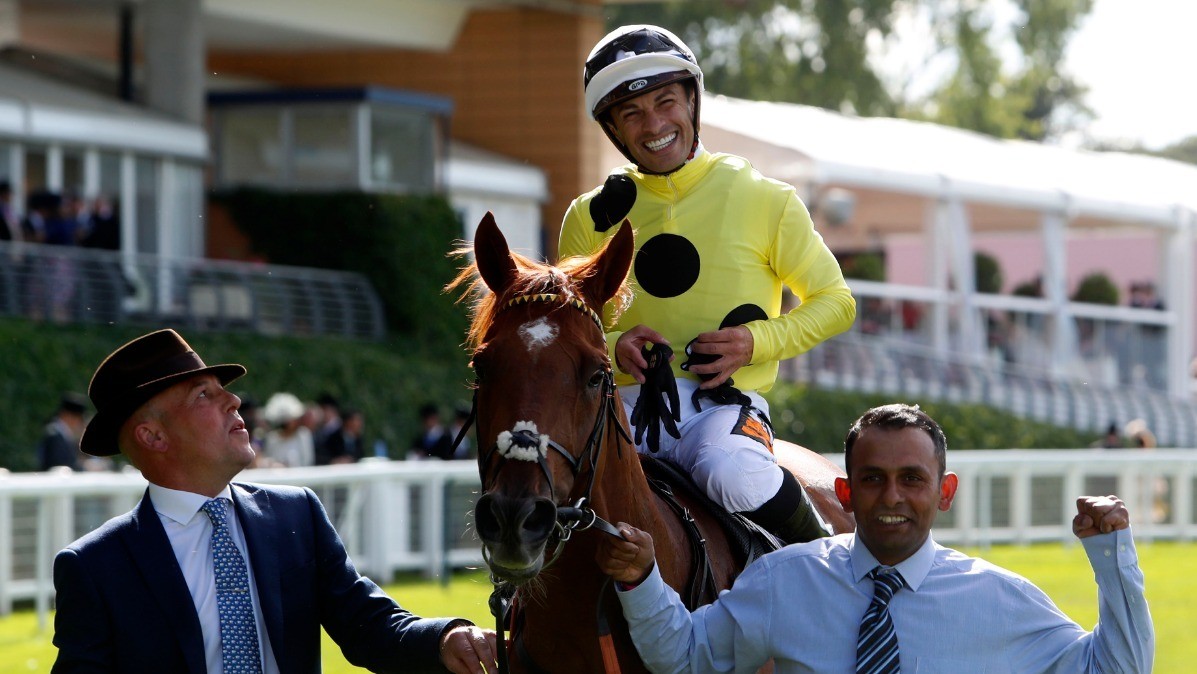 De Sousa set to claim third Stobart Flat Jockeys' Championship title ...