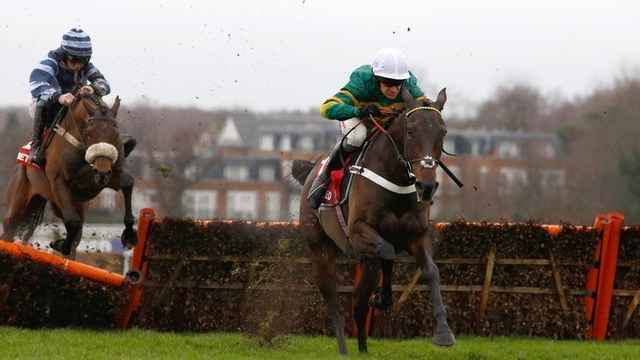 Buveur D'Air strolls to Jack Berry House win | Racing