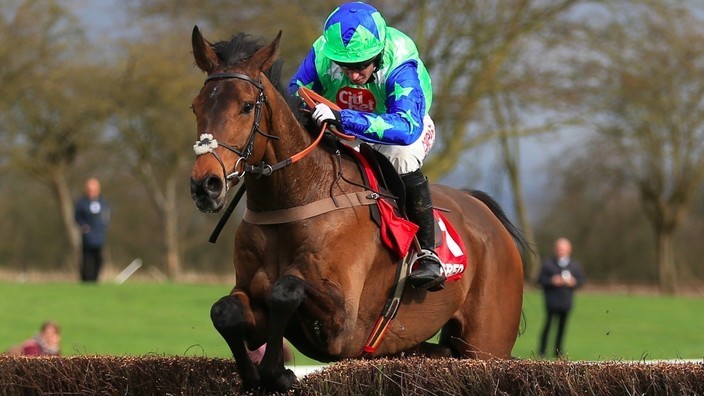 American looks the part in cosy success for Harry Fry | Racing