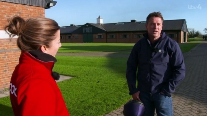 Hayley Turner visits Michael Owen at Manor House Stables | Racing