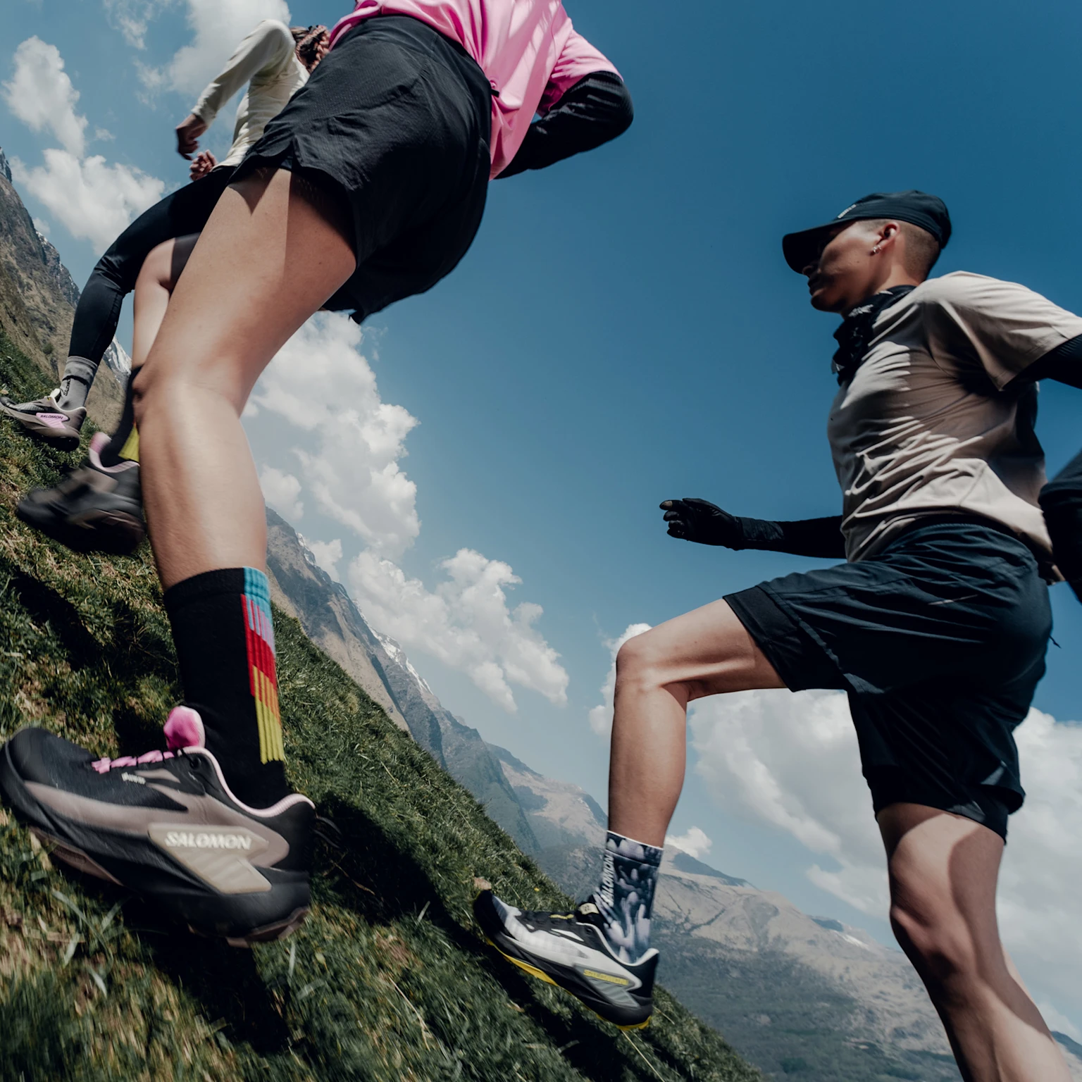 Men's & Women's Trail Running Shoes & Clothing | Salomon
