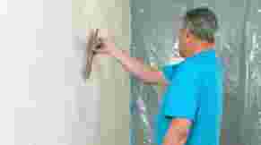 Zelf stucen: stappenplan muur stucen | GAMMA