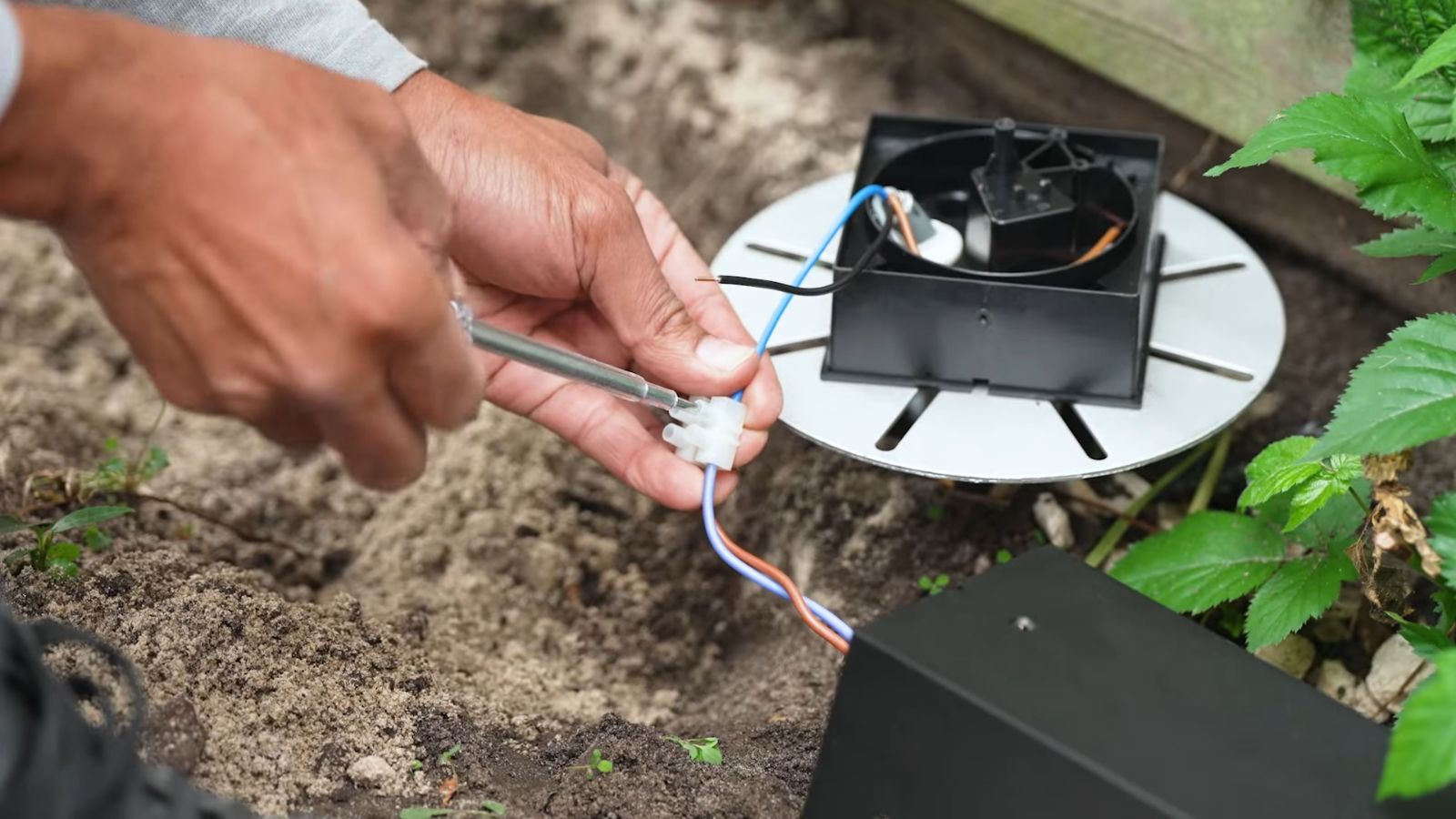 Elektra in de tuin aanleggen: stappenplan | GAMMA
