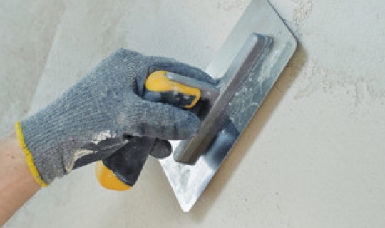 Zelf stucen: stappenplan muur stucen | GAMMA