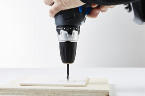 Stappenplan voor het boren van een gat in een tegel | GAMMA