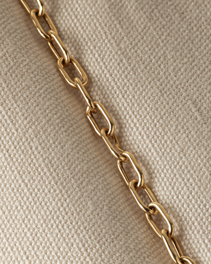 Chains Size and Necklace Length Guide at Michael Hill Canada
