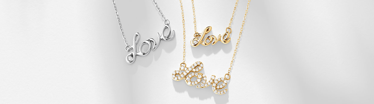 Friendship Jewellery: Meaningful pieces for your best friend