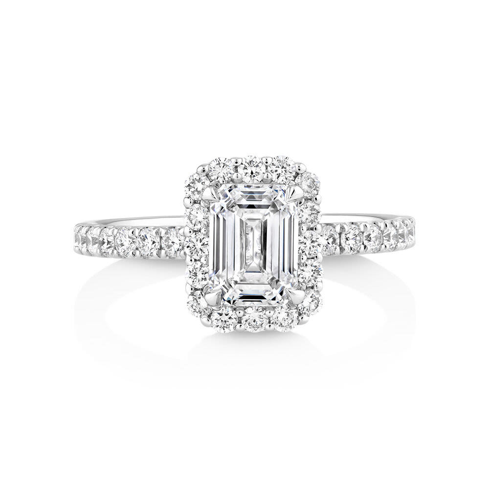 Diamond Cluster Engagement Rings at Michael Hill Canada