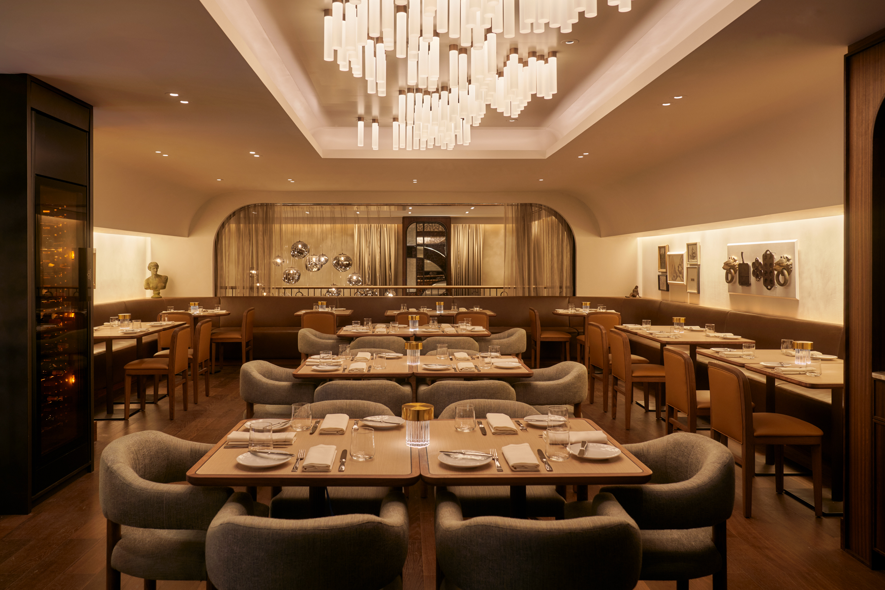 Santi | L'Observatoire International