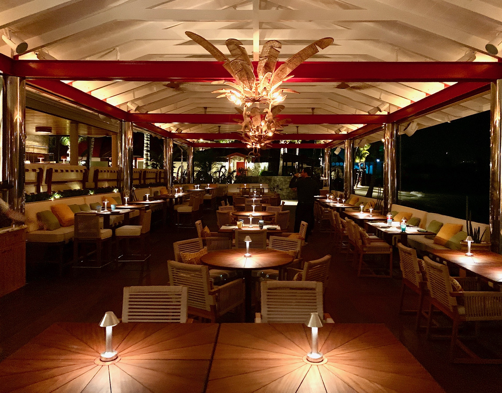 The Sand Bar Restaurant at the Eden Rock – St Barths | L'Observatoire ...