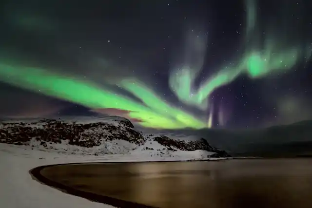 Best time and place to see the Northern Lights in Norway | Hurtigruten