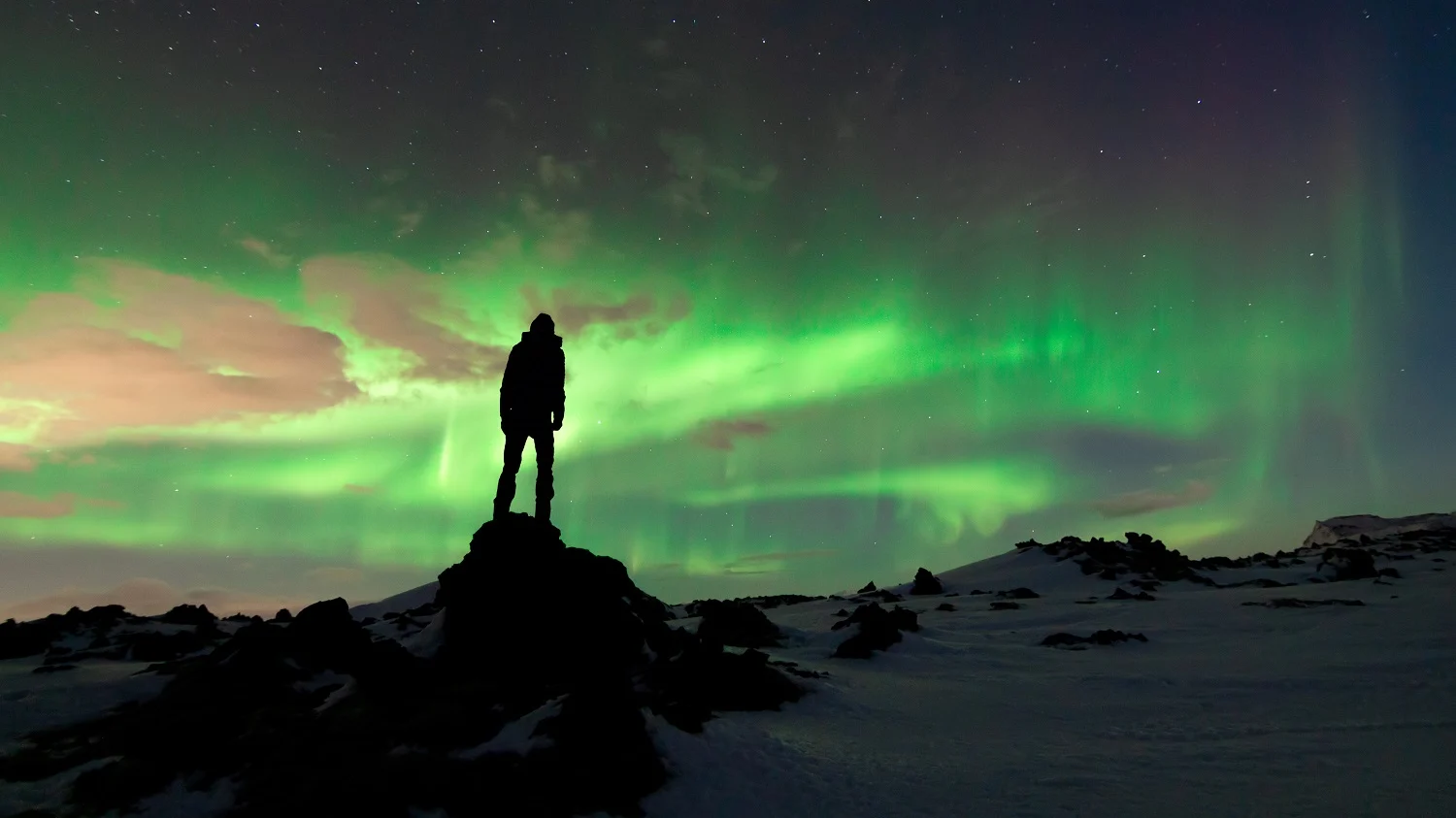 Aurora Chaser Tom Kerss Interview | Hurtigruten APAC