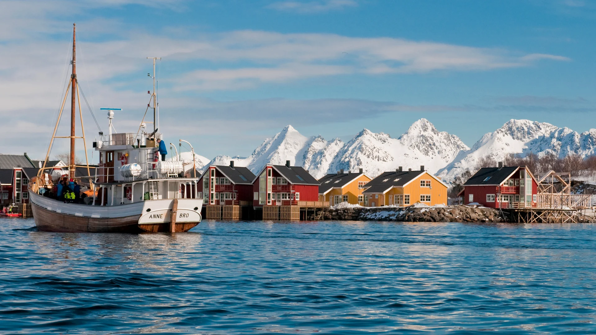 The Arctic Line | Copenhagen to Tromsø Itinerary | Hurtigruten