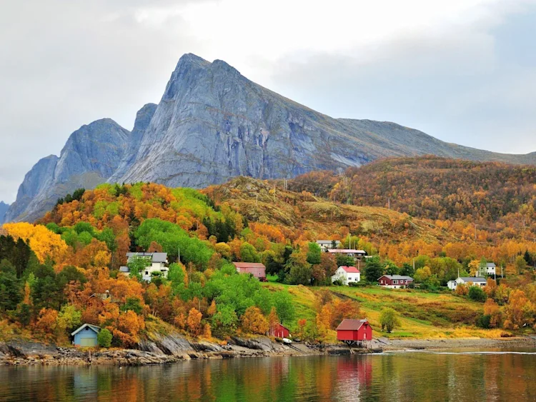 Autumn in Norway | Norwegian Autumn | Hurtigruten AU