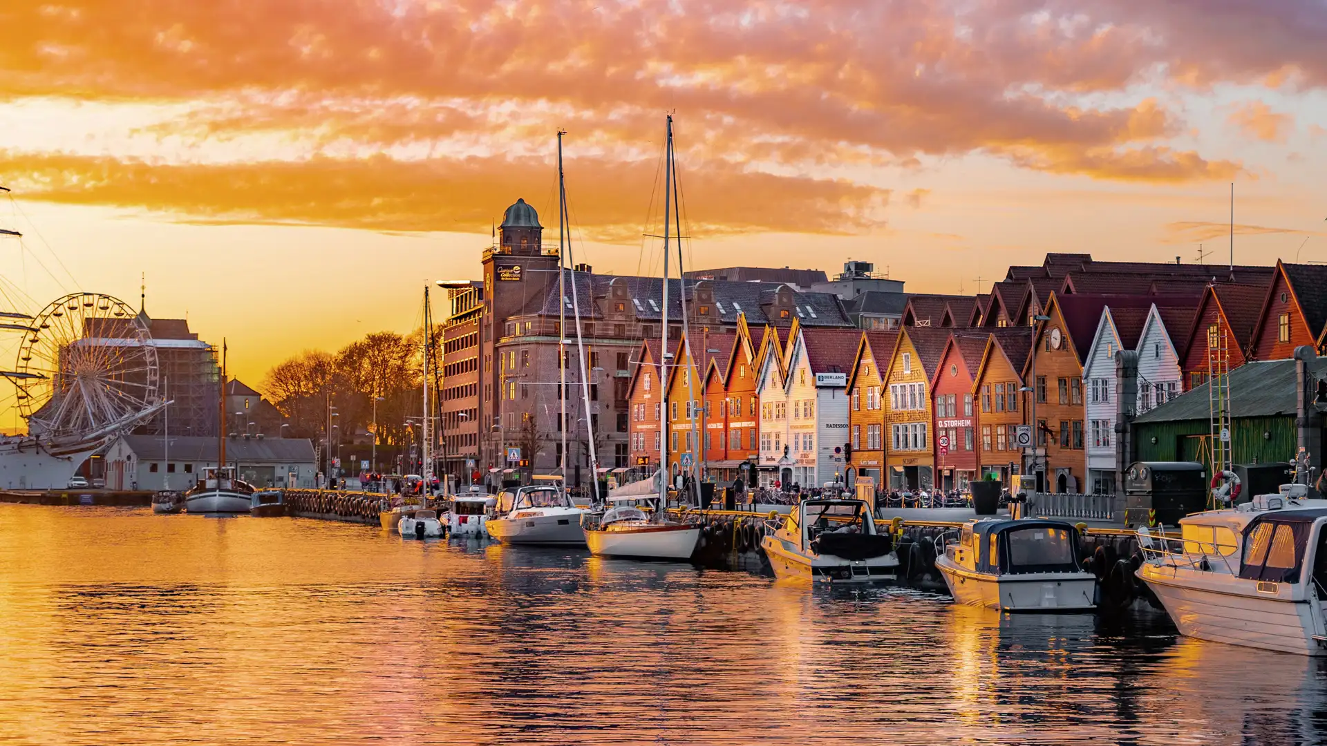 Norwegian Fjords & Midnight Sun Cruise | Hurtigruten US