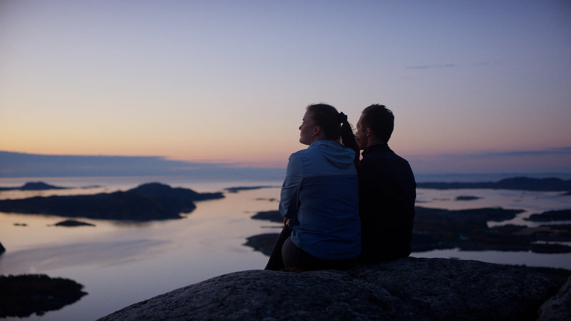 Visit Honningsvåg: Your Travel Guide | Hurtigruten