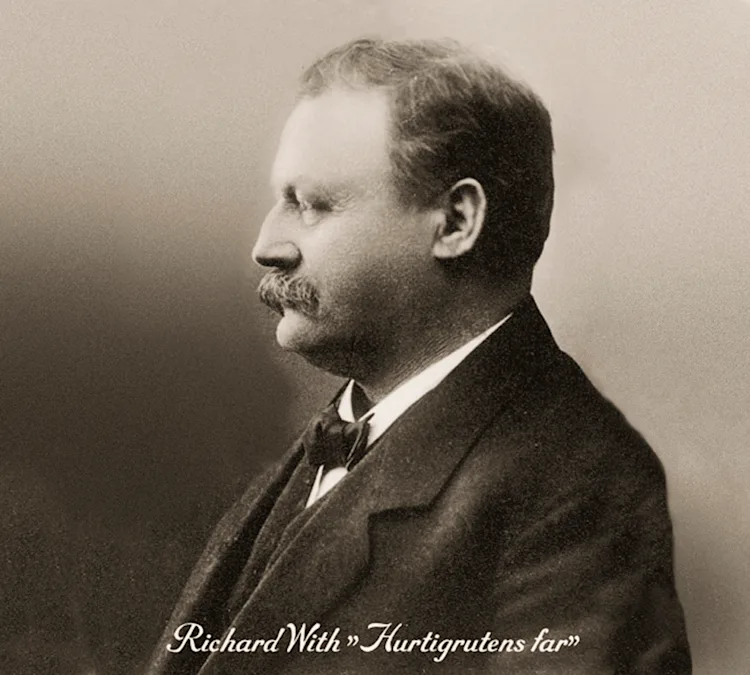 The Original Hurtigruten | Our History | Hurtigruten US