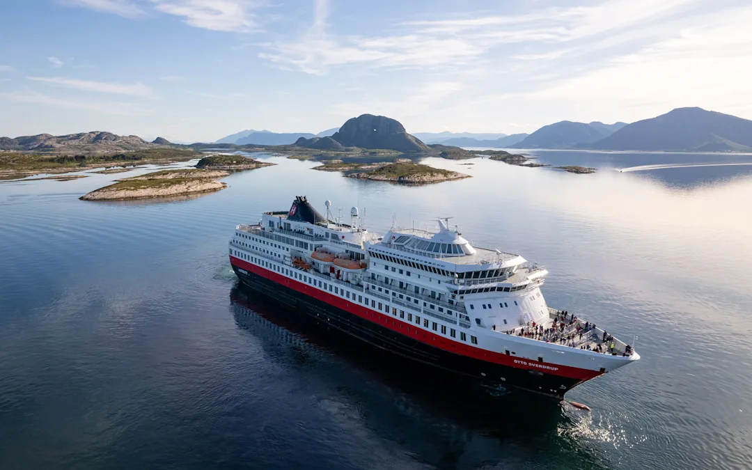 Die Hurtigruten Nordkap-Linie | ab Hamburg | Hurtigruten DE