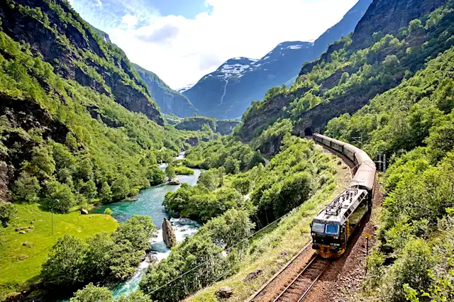 Best of Norway Tour | Cruise from Oslo | Hurtigruten
