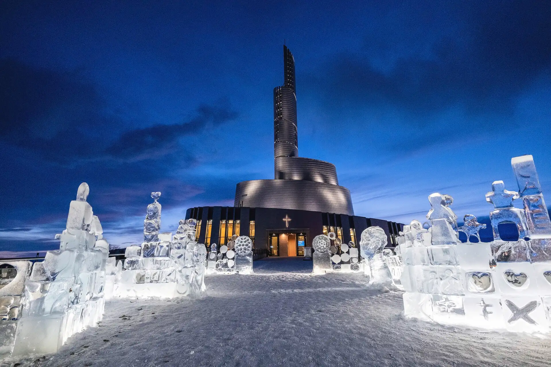 10 reasons to sail The North Cape Line | Hurtigruten US