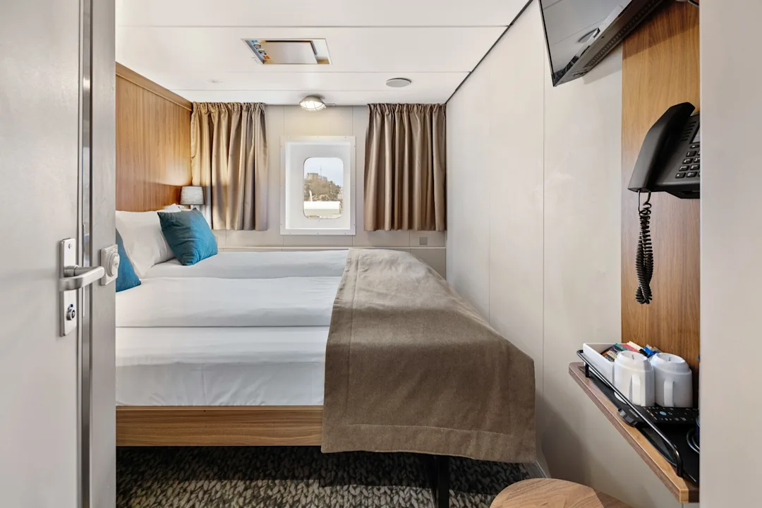 MS Vesterålen: Explore Norway's Coastal Heritage | Hurtigruten UK