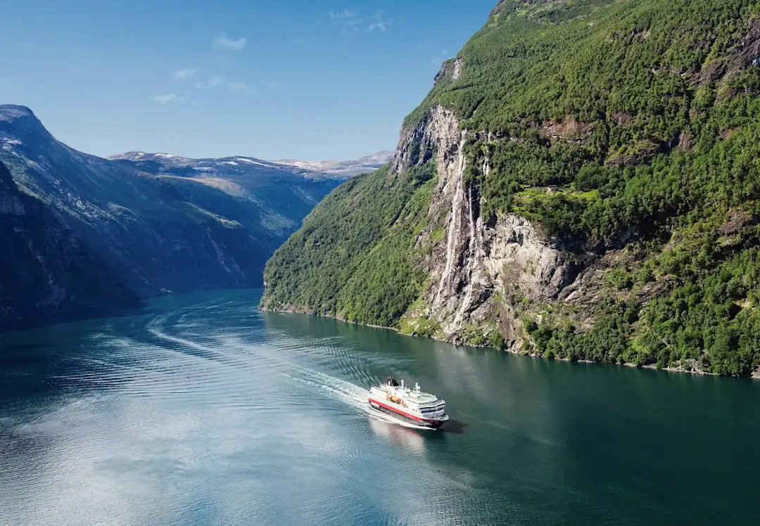 De norske fjordene | Oppdag Norge | Hurtigruten NO