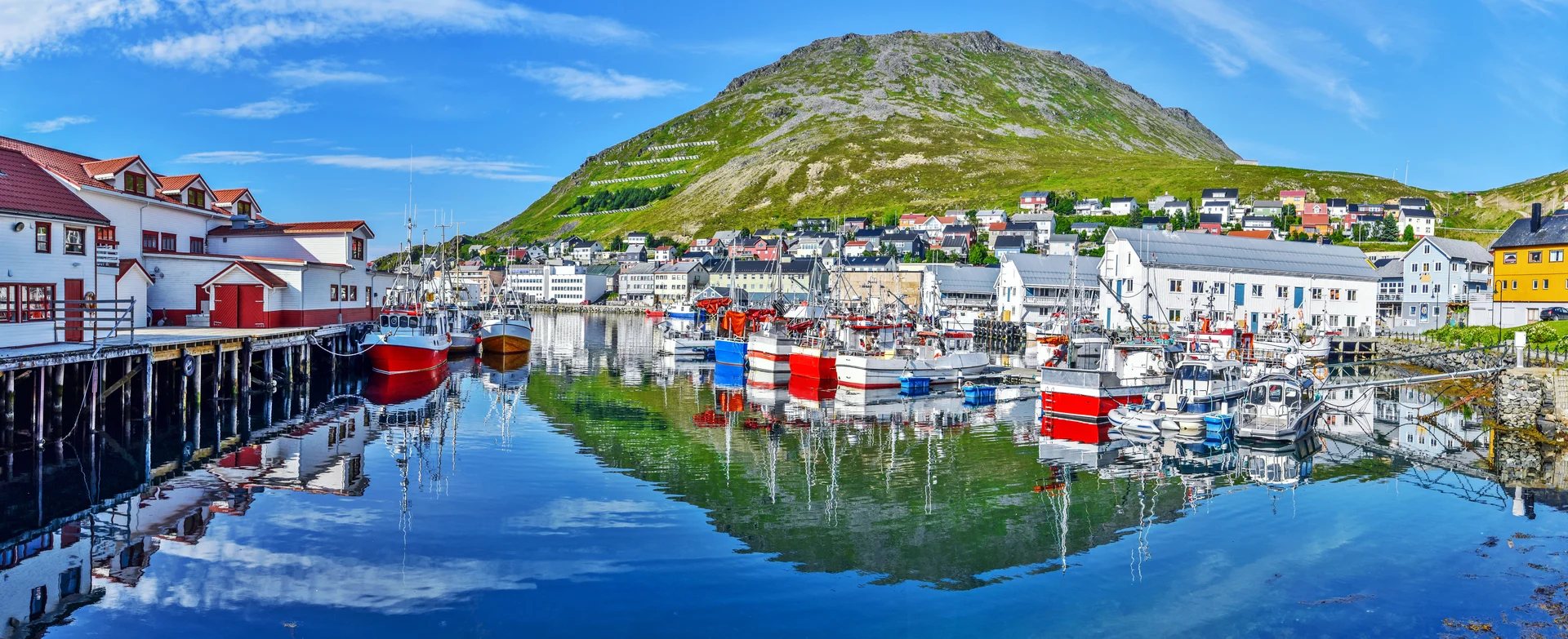 Visit Honningsvåg: Your Travel Guide | Hurtigruten