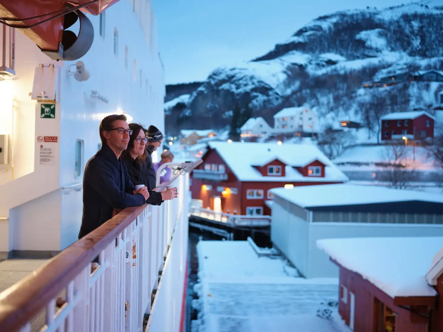 Cruise cabins and suites on Hurtigruten | Hurtigruten UK